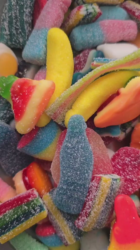 CRAVED CANDY ONLINE STORE - SWEET & SOUR MIX GUMMIES - CUSTOM CANDY ...